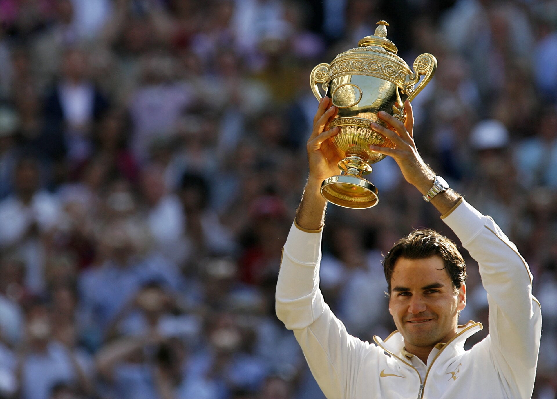 Grand Slam final record that Roger Federer took in Wimbledon 2009 that ...