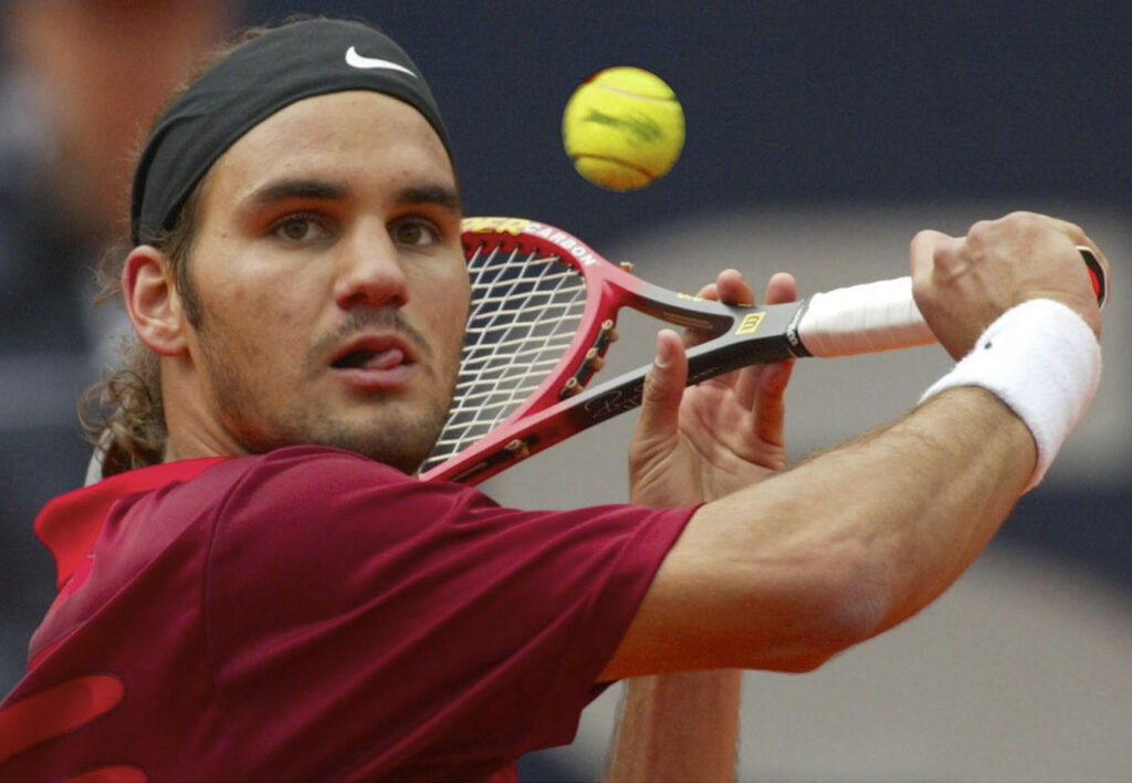 The important change Roger Federer made in 2001 that revolutionised his ...